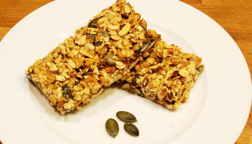 Müsli-Riegel selber machen - Ewertonline.de